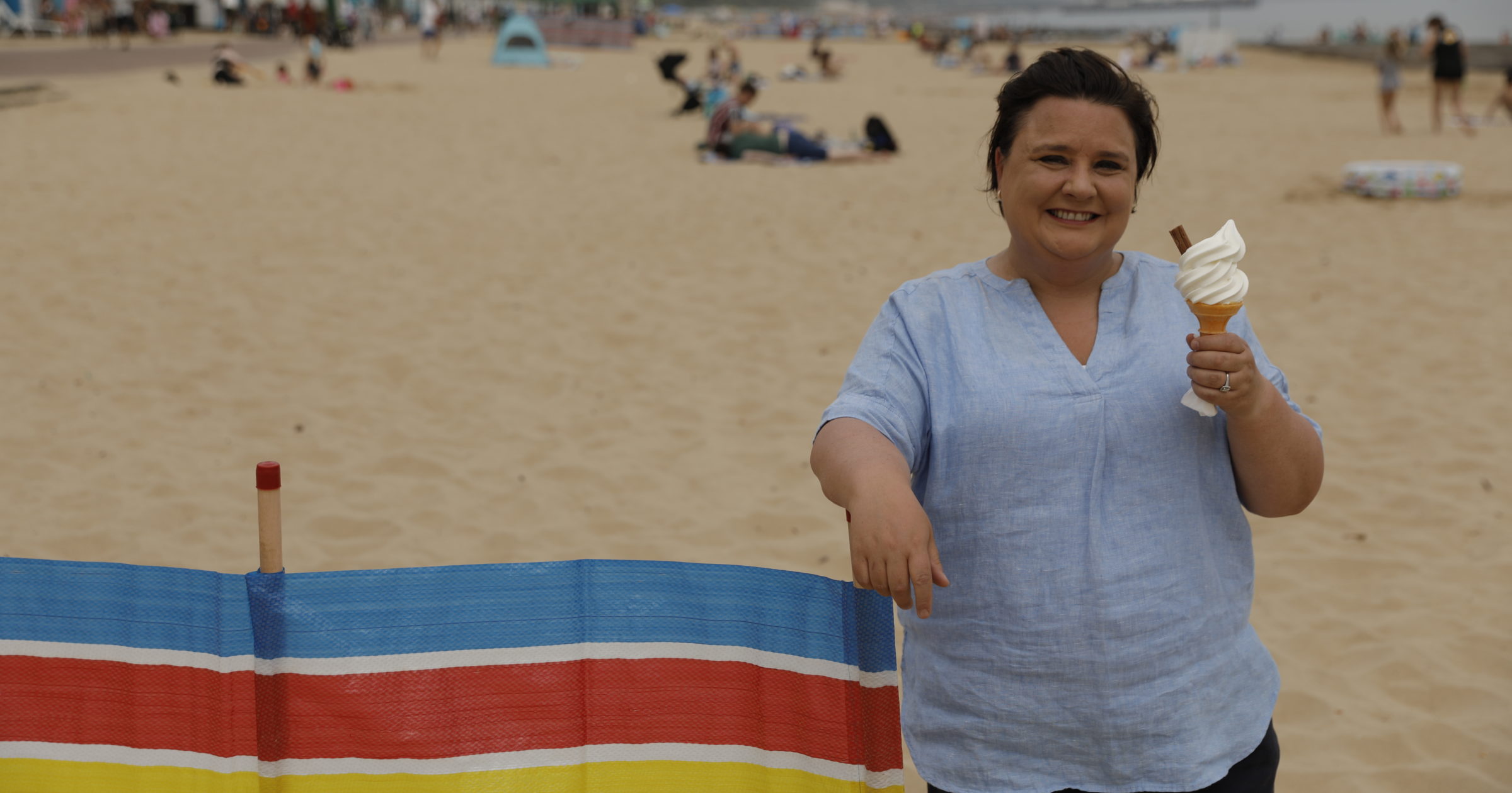 Susan Calman's Summer by the Sea | IWC Media